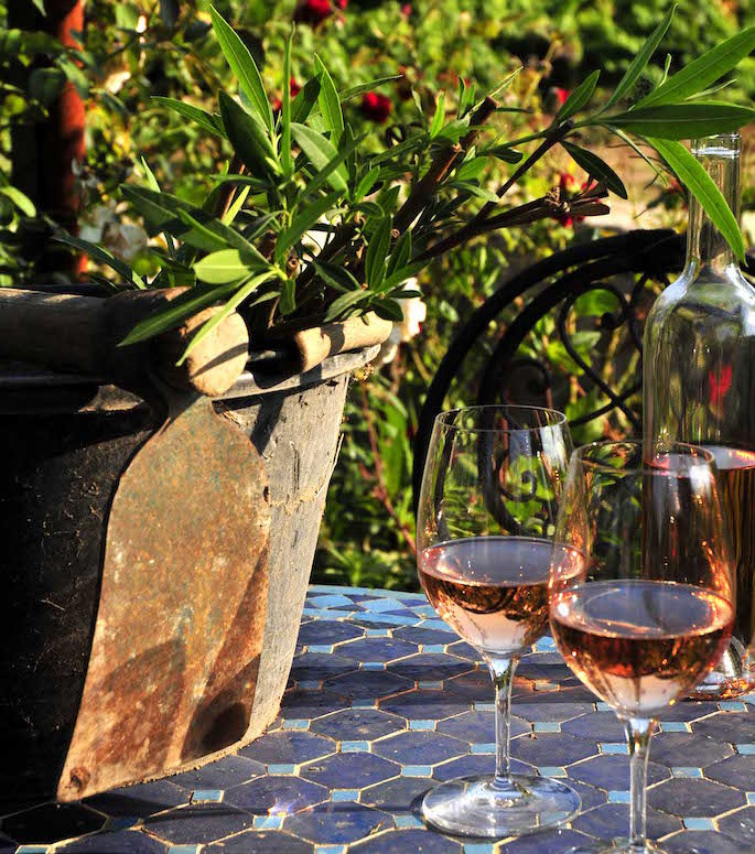 The Guide to the Best Provence Rosé - Wine4Food