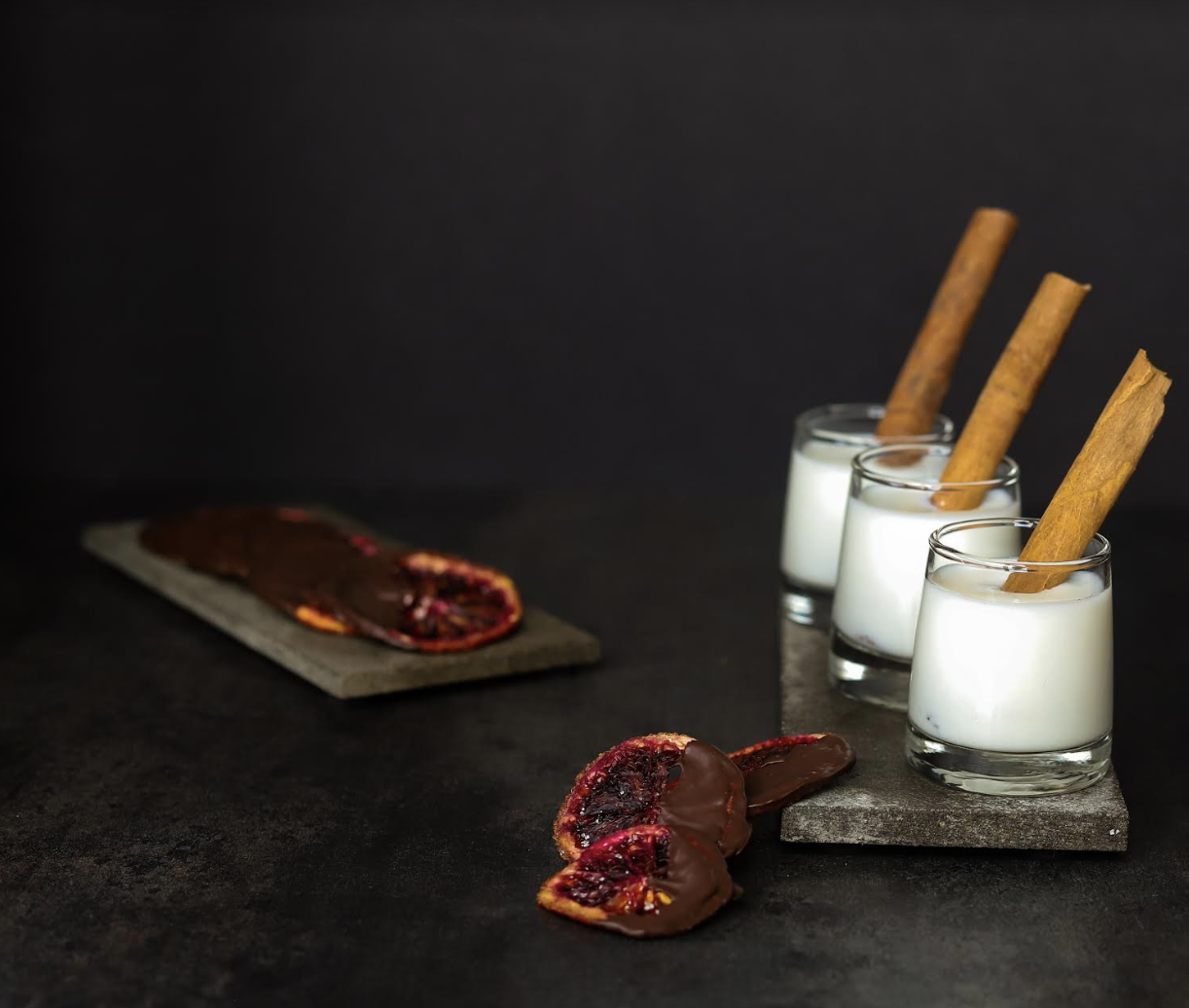 A Guide to Throwing the Ultimate (and No Stress) Cocktail & Tapas Party ...