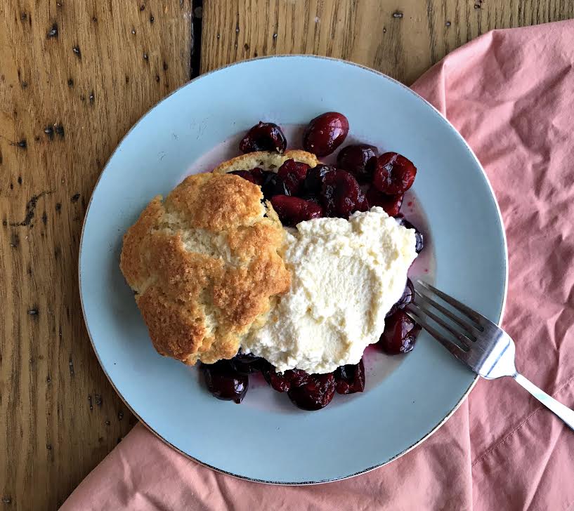 Cherry Shortcake with Cardamom Cream - Wine4Food