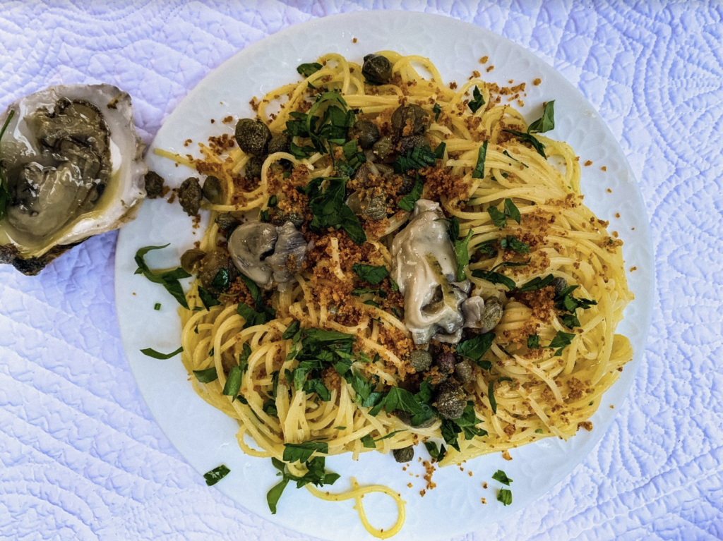 Oysters: A Kiss from The Ocean - Wine4Food